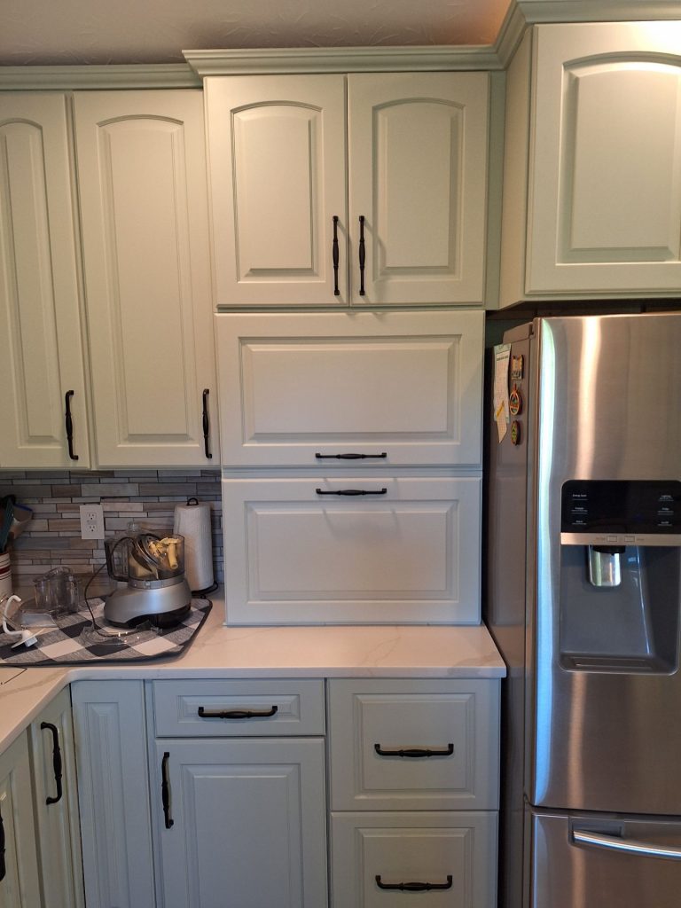 Redwood Cabinets and Design - Kitchen Project